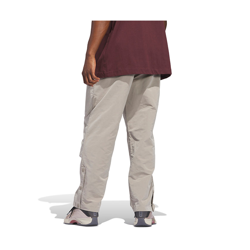 Adidas – La Grieta